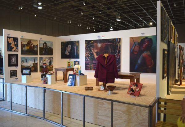 Portable Trade Show Displays | Non-warping patented wooden pivot door ...