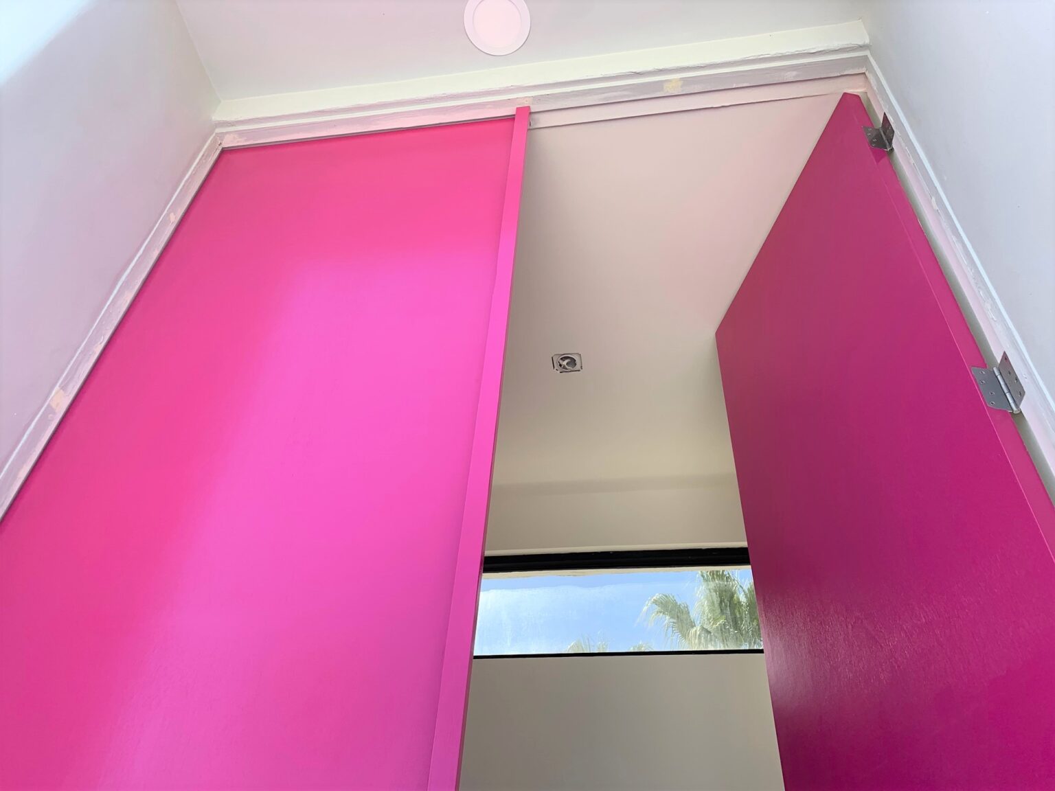 Large Doors by Sing Core | Non-warping patented wooden pivot door ...