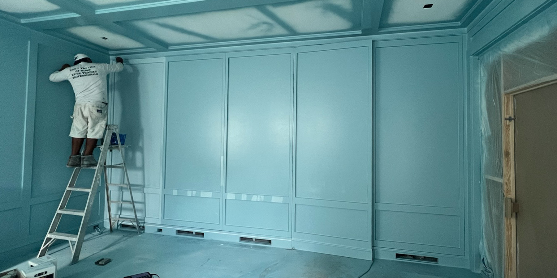 New Hidden Door Made by Sing Core | Non-warping patented wooden pivot ...